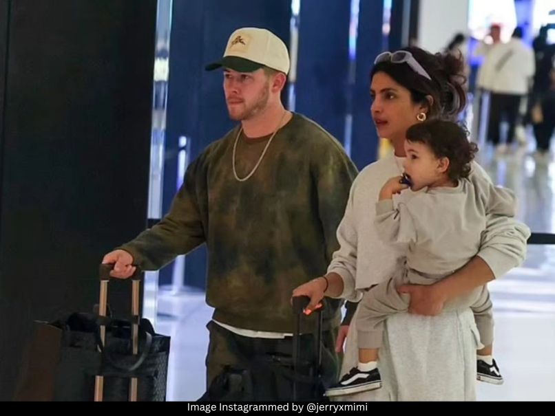 Priyanka Chopra, Nick Jonas' Unseen Pics With Daughter Malti Marie ...