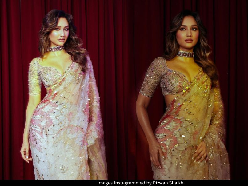 Akanksha Sharma Gives The Traditional Drape A Racy Upgrade In Rose ...